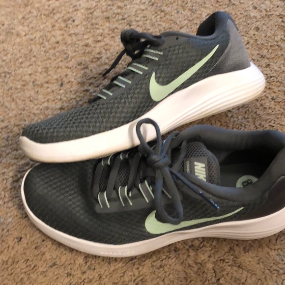 Nike | Shoes | Back To School Nike Sneakers | Poshmark